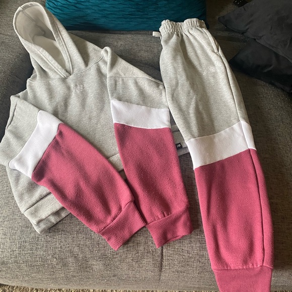 New Balance | Matching Sets | New Balance Matching Sweat Suit | Poshmark